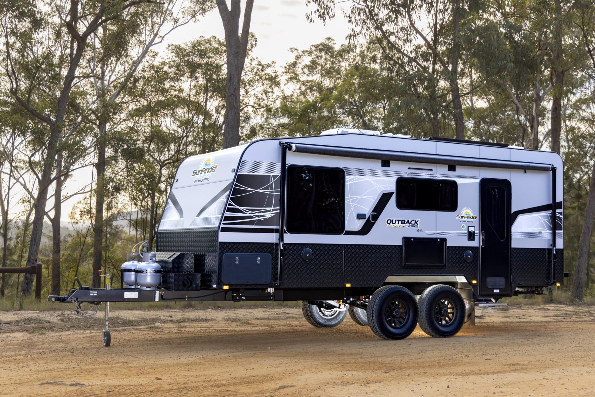 Outback - Sunfinder Caravans