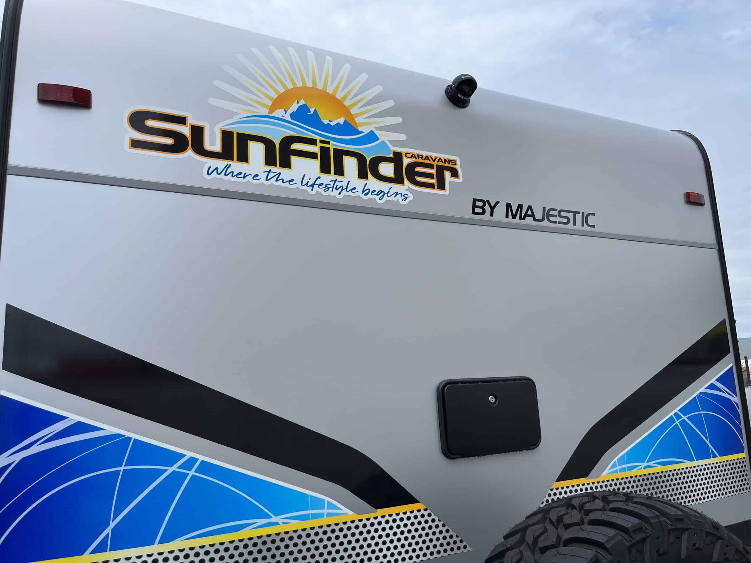 Outback 19.6 Bunk - Sunfinder Caravans